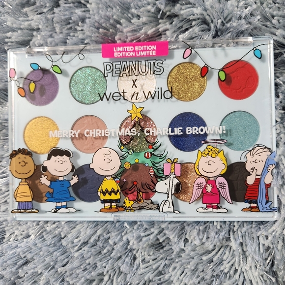 wet n wild | Makeup | Wet N Wild Peanuts Merry Christmas Charlie Brown ...